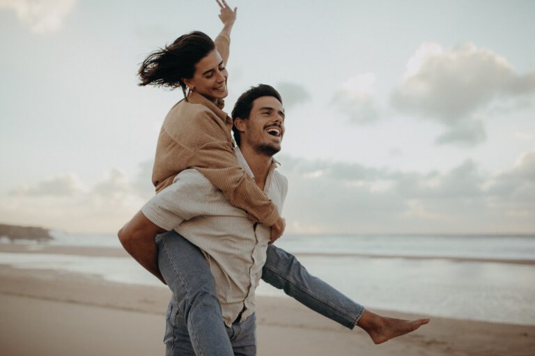 Natürliches Posing – JULIA × GIL EDUCATION